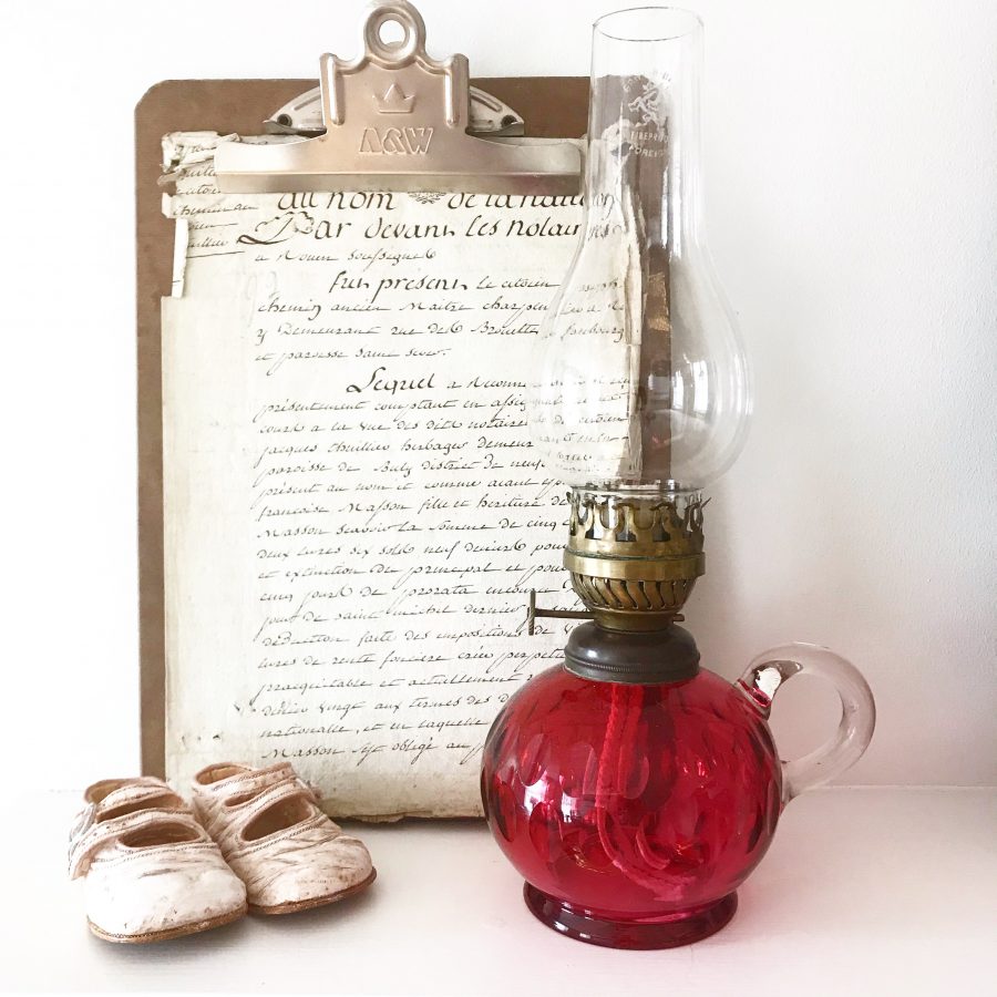 Stunning Victorian ruby finger lamp